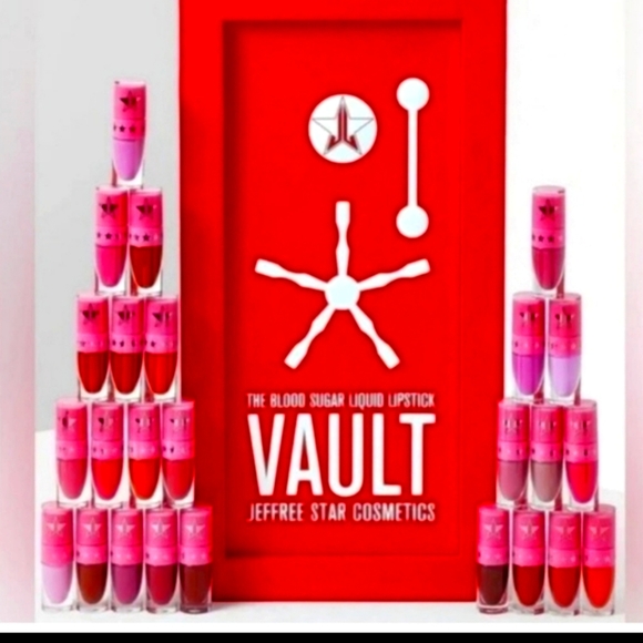 Jeffree Star | Accessories | Jeffree Star The Vault This Is For The ...
